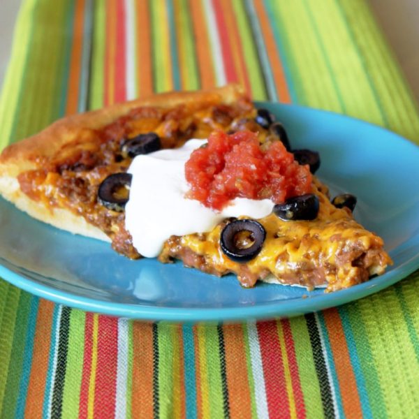 Taco Pizza - Foodtastic Mom