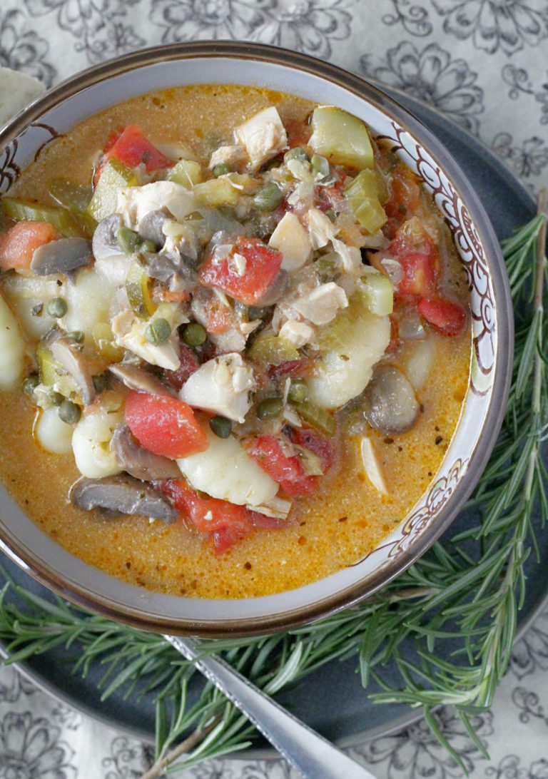 Creamy Chicken Cacciatore Stew - Foodtastic Mom