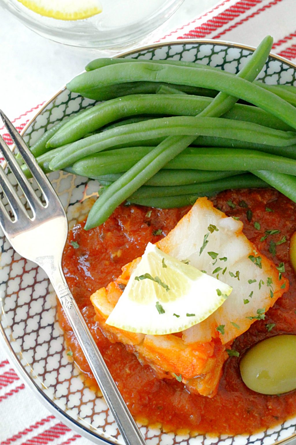 Easy Poached Fish Recipe - Foodtastic Mom