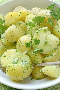 Parsley Potatoes - Foodtastic Mom