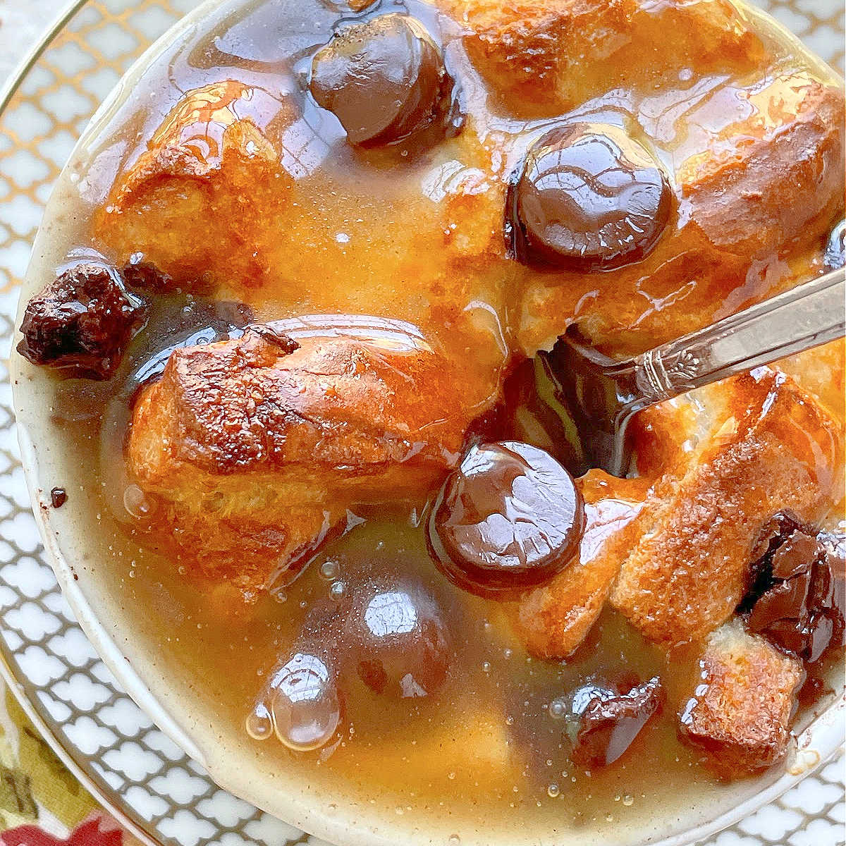 How to Make Easy Air Fryer Bread Pudding Recipe - Foodtastic Mom